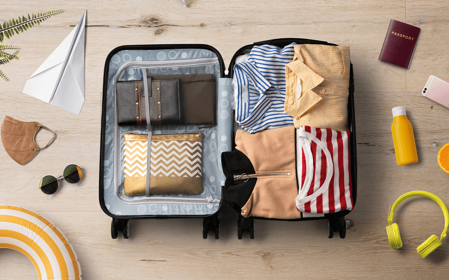 Holiday Essentials To Swipe Right For: Make This Summer Stylish