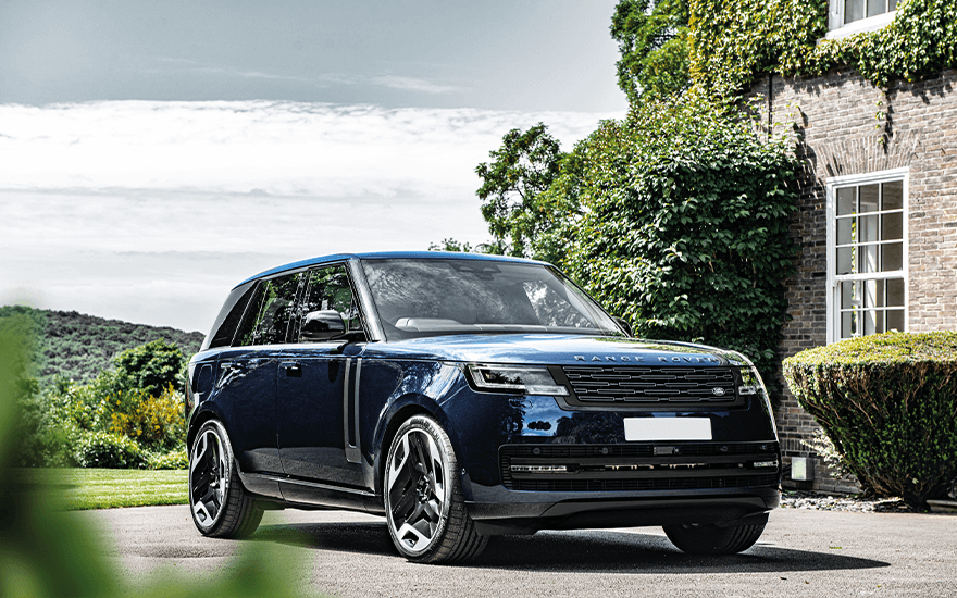 KAHN® x Land Rover Mods To Get The Show on The Road